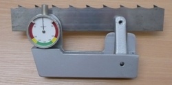 Saw Blade Measuring Tool - Streitlein International Trade GmbH